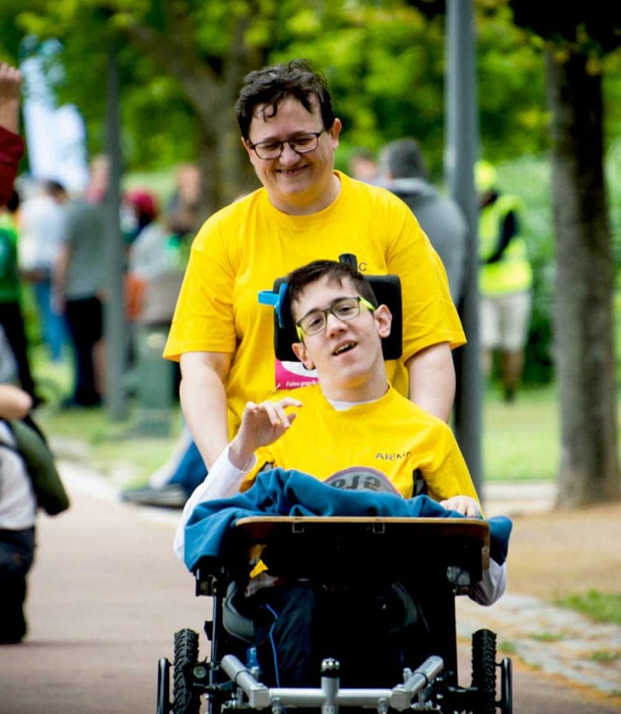 Help: disabled children integrate into the community – The optimists